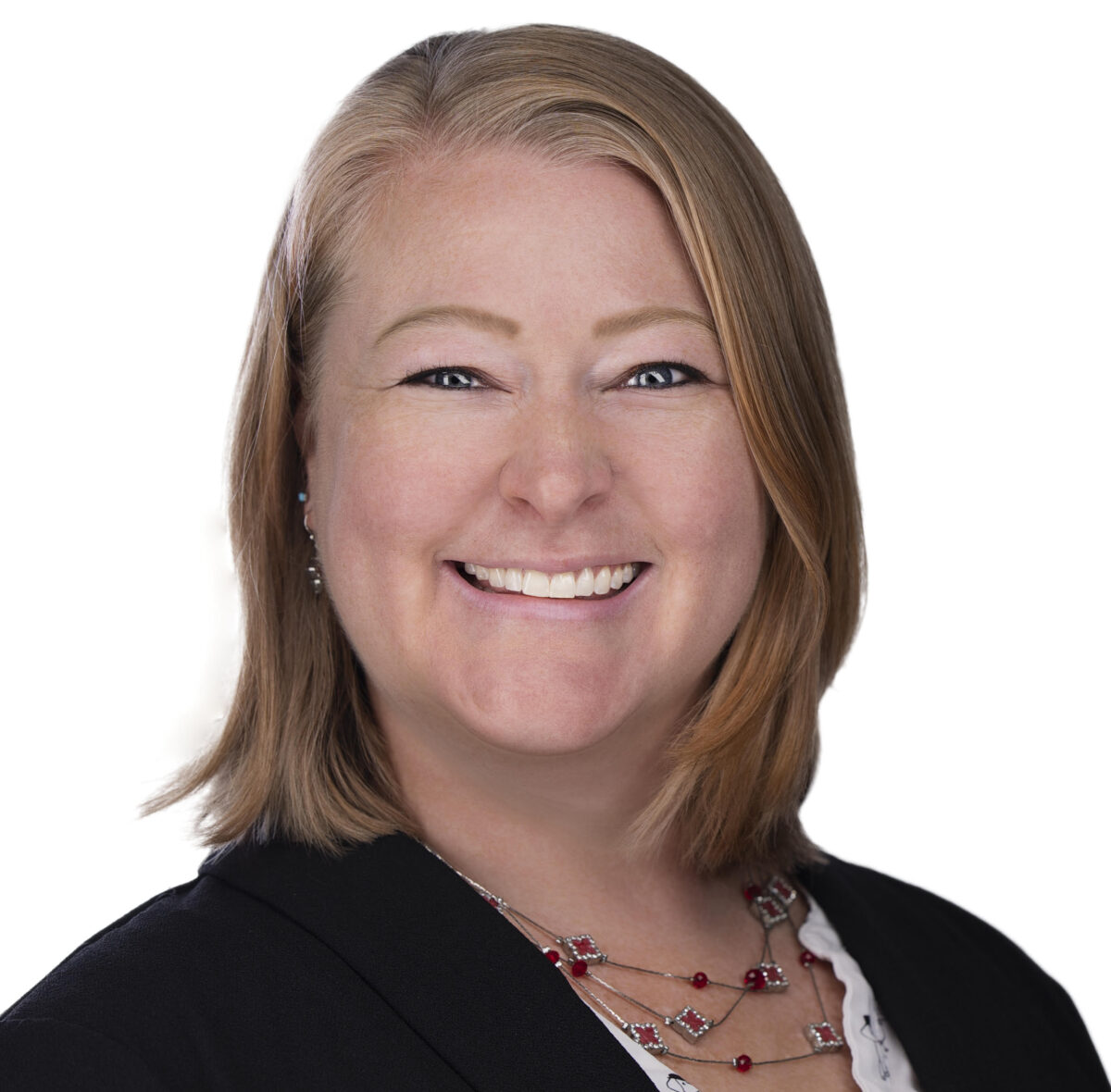 ApconiX Welcomes Lindsey Talecki